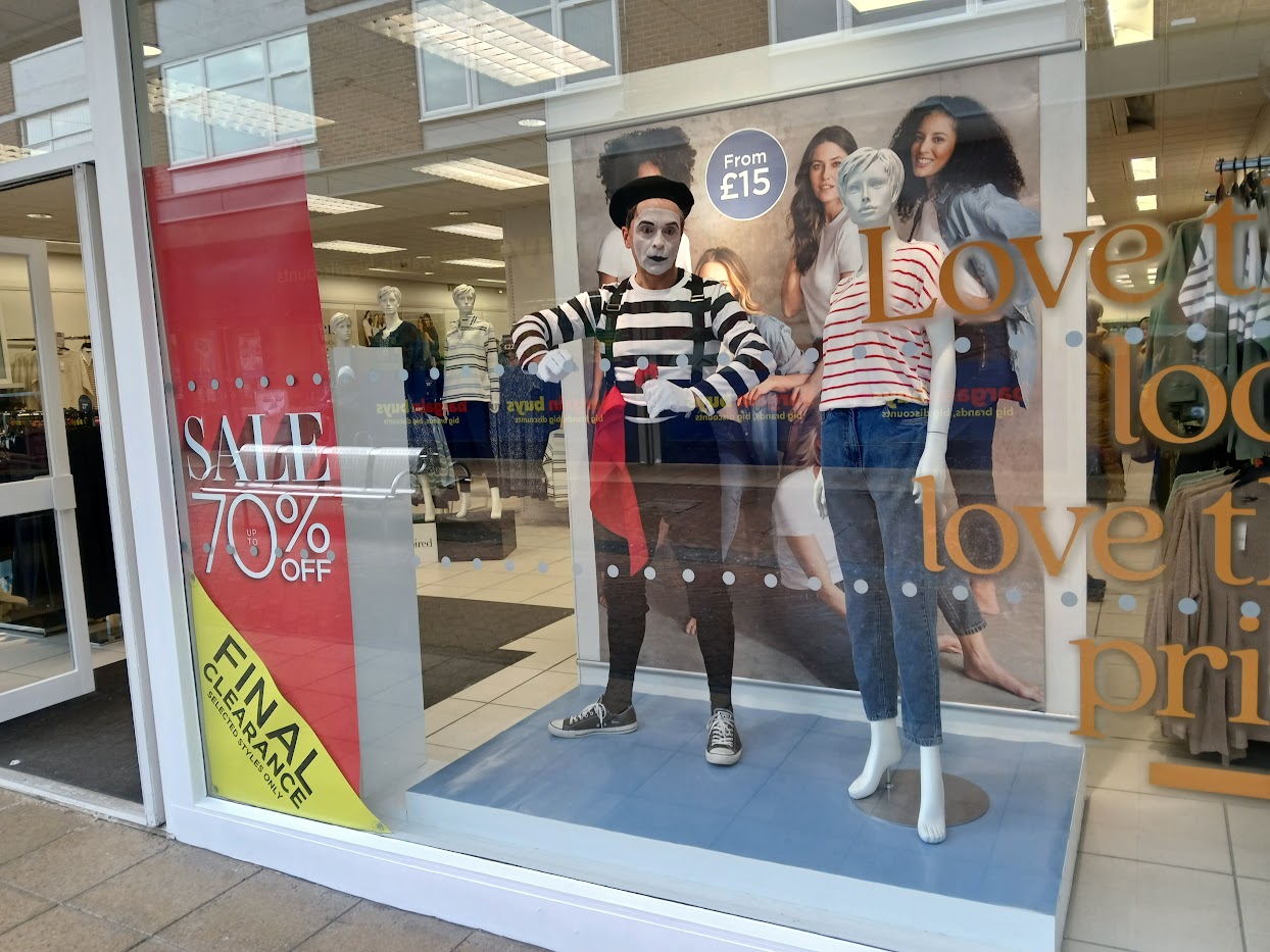 Bon Marche – Quadrant Shopping Centre